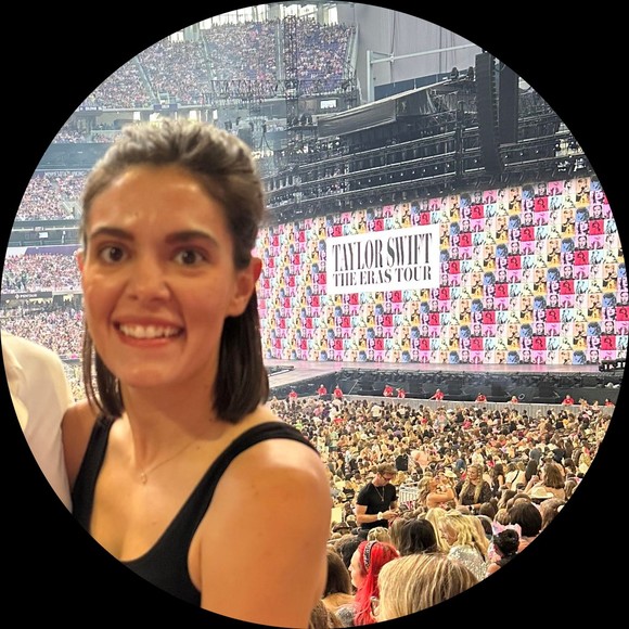 Emily's Closet (@emilycsmith15) | Poshmark